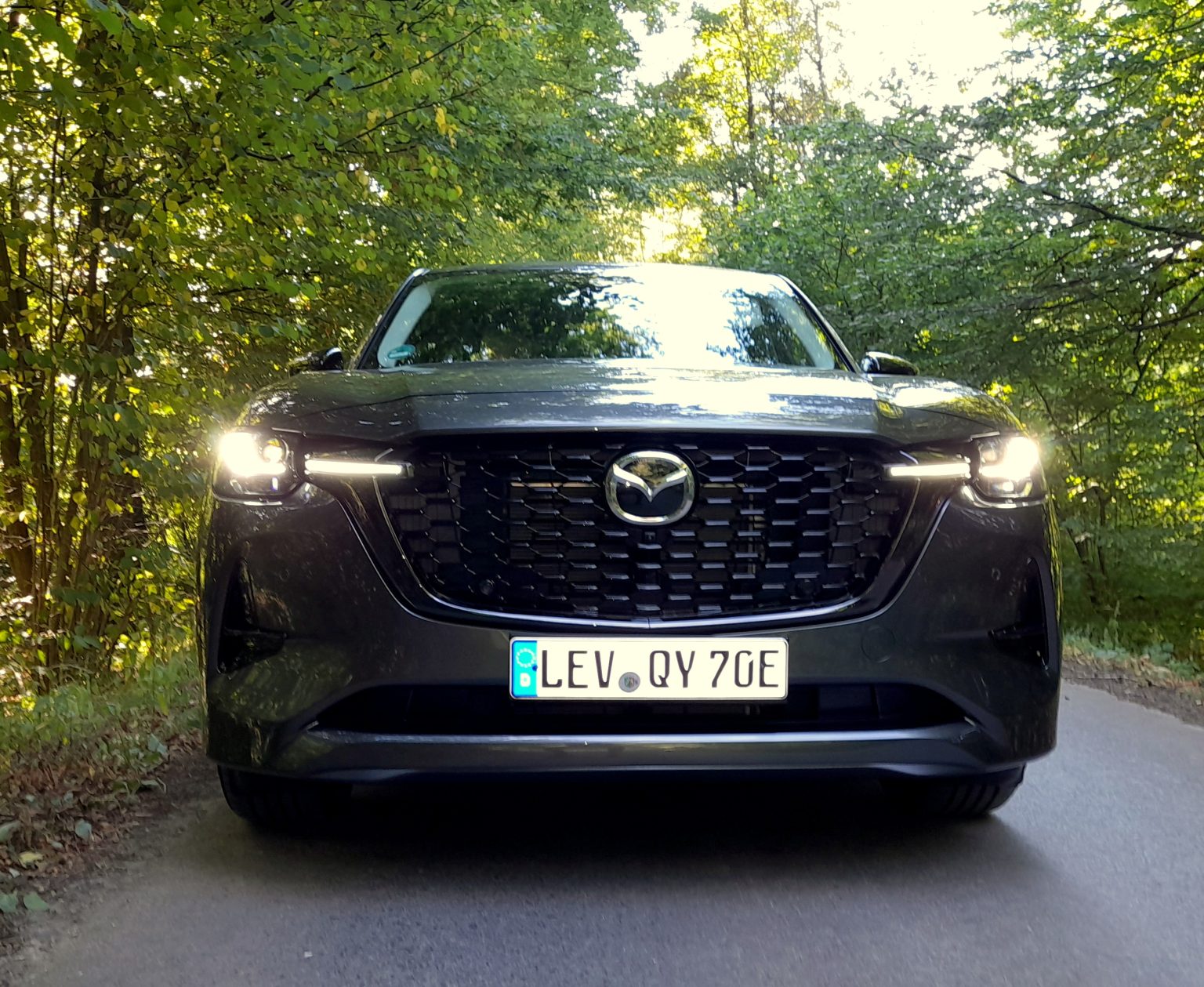 Der CX-60: Mazdas erster Plug-In-Hybrid – Charlys Autos